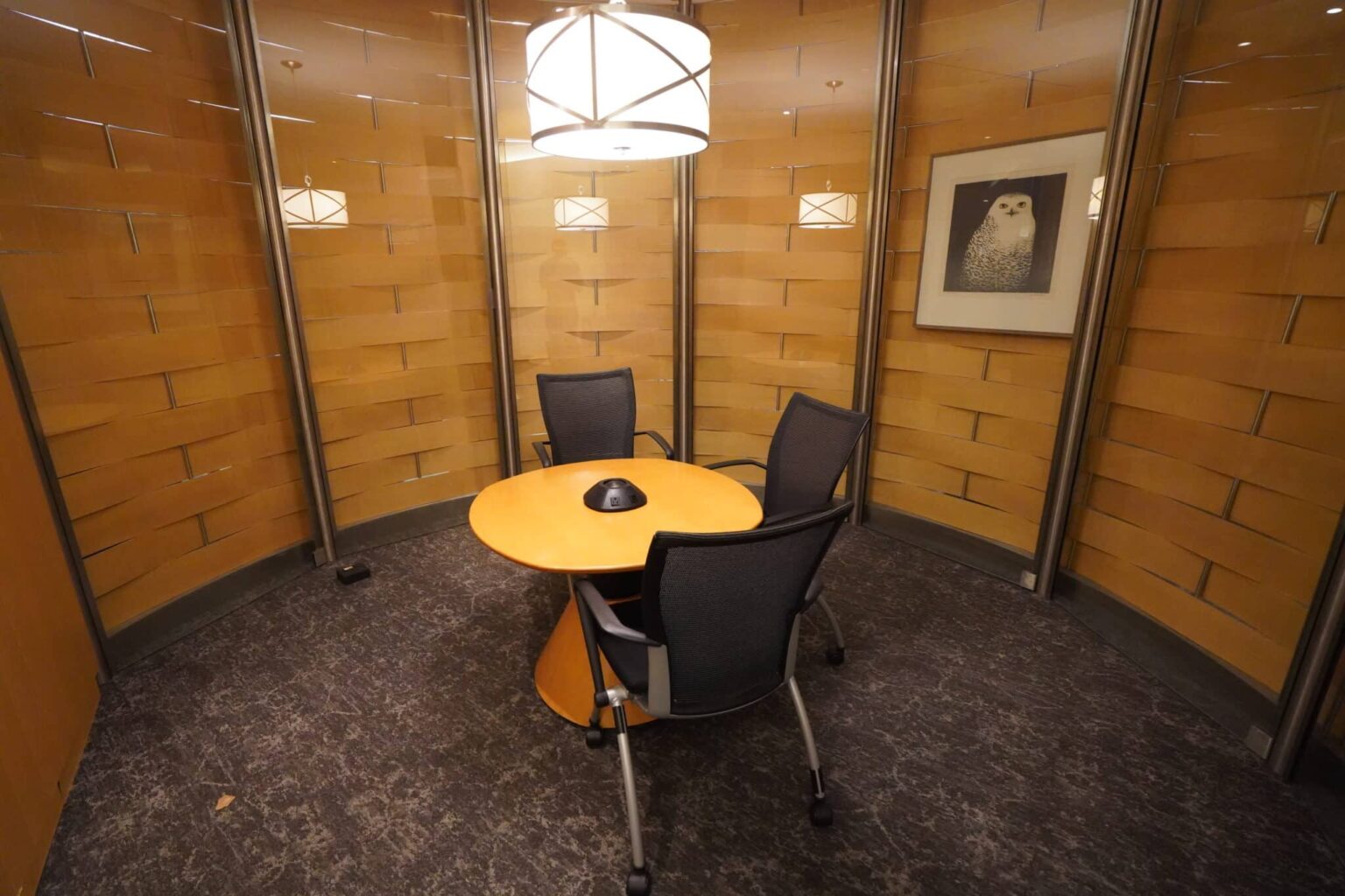 Review: Air Canada Maple Leaf Lounge (Transborder) at Vancouver ...