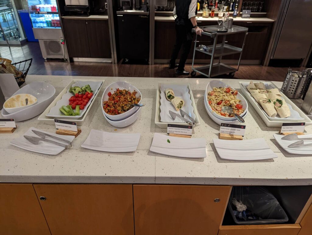 Review: Air Canada Maple Leaf Lounge (Transborder) at Vancouver ...