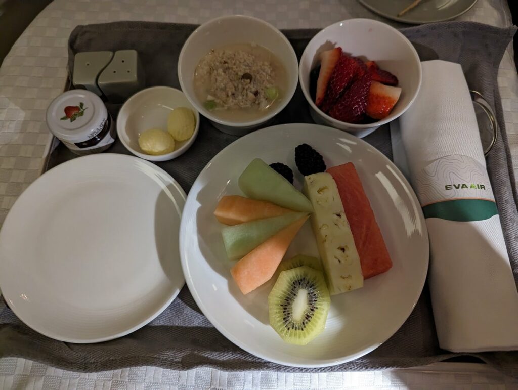 Review: EVA Air Business Class (777-300ER) | Frugal Flyer