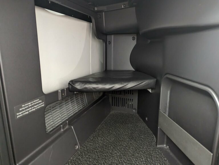 Review: Air Canada Signature Class (787-9) | Frugal Flyer