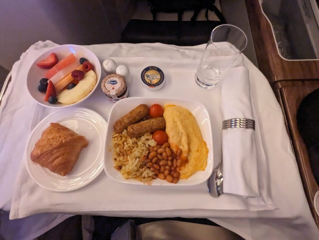 Review: Emirates Business Class (A380) | Frugal Flyer