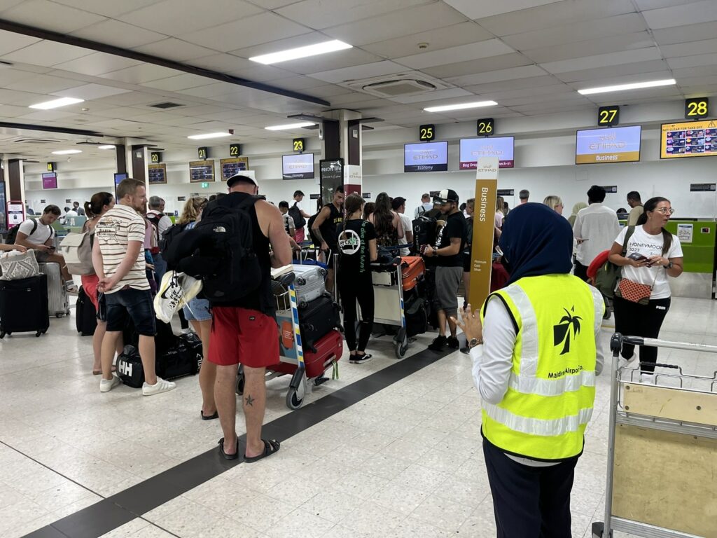 Review: Etihad Airways Business Class (787-9) | Frugal Flyer