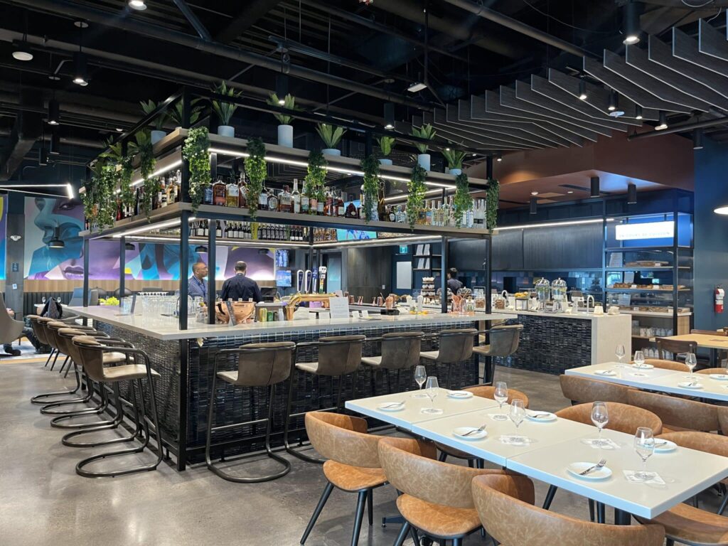 Review: Aspire Air Canada Café at Billy Bishop (YTZ)