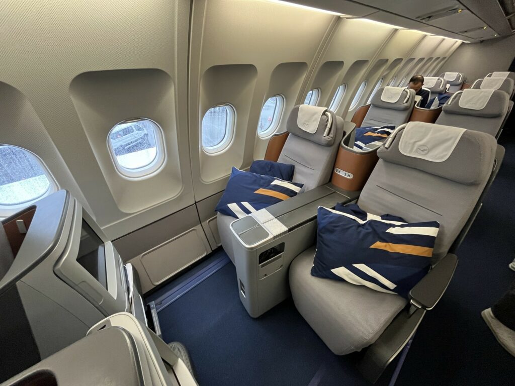 Review: Lufthansa Business Class (A340) | Frugal Flyer