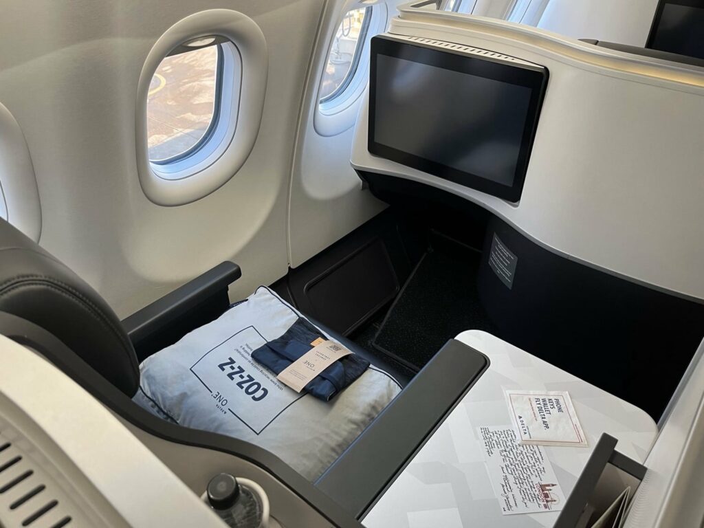 Review: Delta One Business Class (A330-900neo) | Frugal Flyer