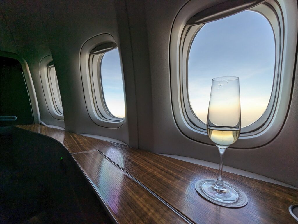 Review: Qatar Airways First Class (777-300ER) | Frugal Flyer