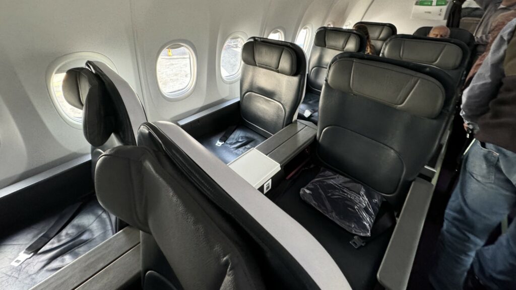 Review: Aeromexico Business Class (737-800 & 737 MAX 8) | Frugal Flyer