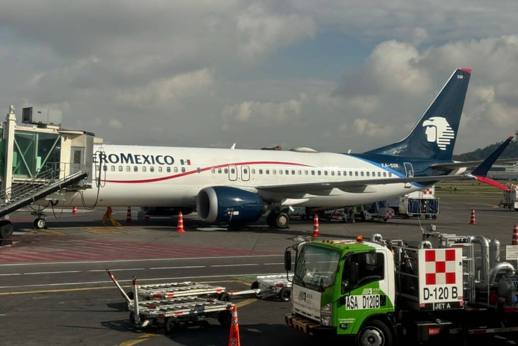 Review: Aeromexico Business Class (737-800 & 737 MAX 8) | Frugal Flyer