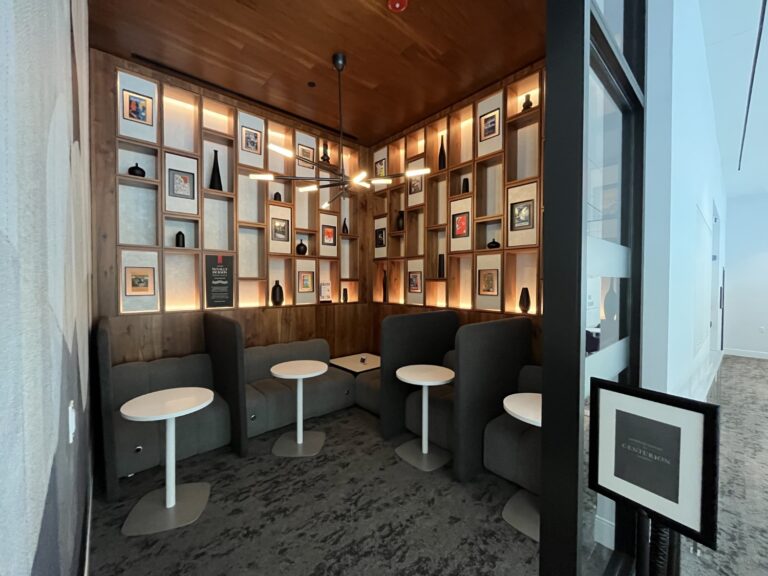 Review: American Express Centurion Lounge at New York LaGuardia Airport ...