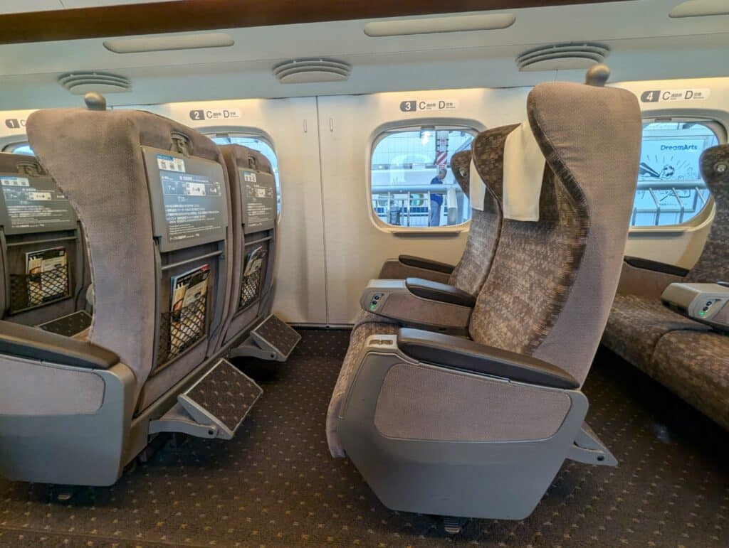 Review: Nozomi Shinkansen Green Car (Tokyo to Osaka) | Frugal Flyer