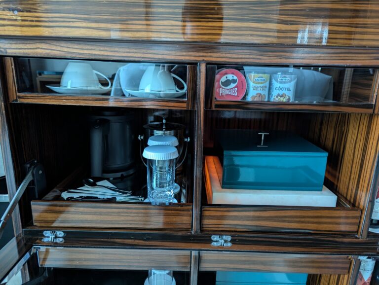 Review: Conrad Tokyo | Frugal Flyer