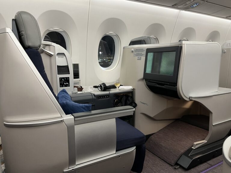 Review: Malaysia Airlines Business Class (A350) | Frugal Flyer