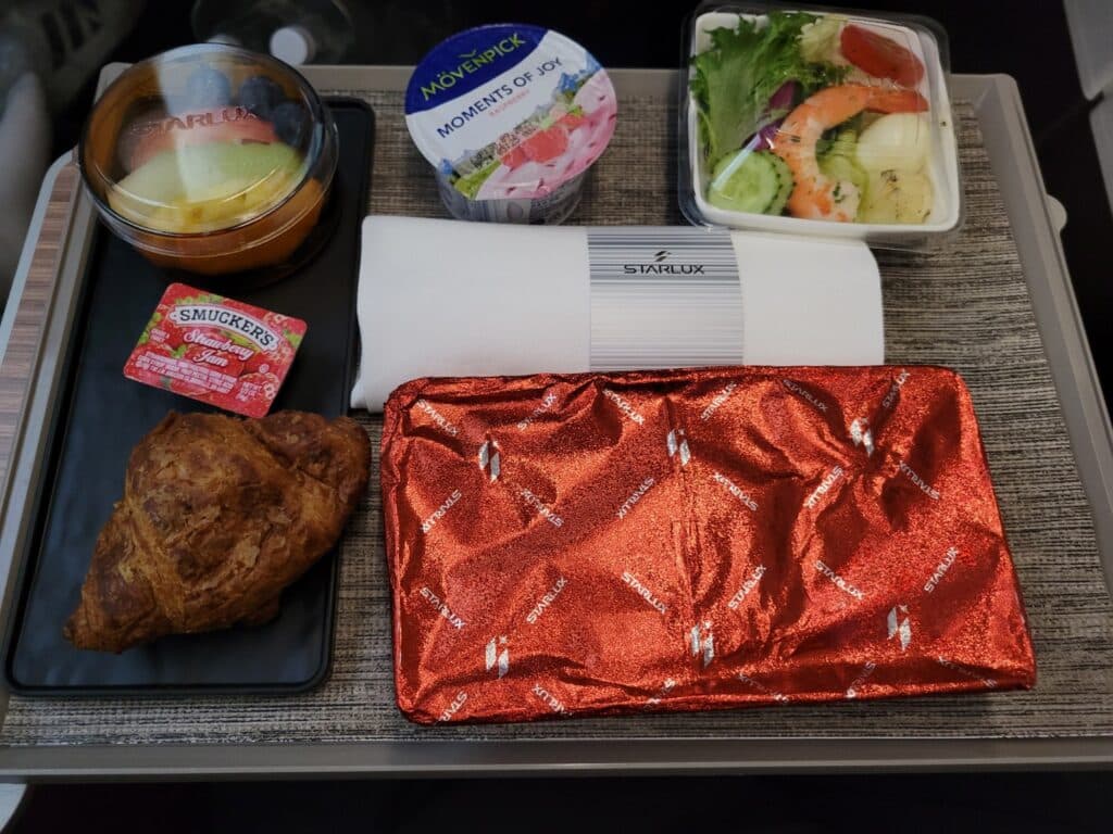 Review: Starlux Airlines Premium Economy (A350-900) | Frugal Flyer