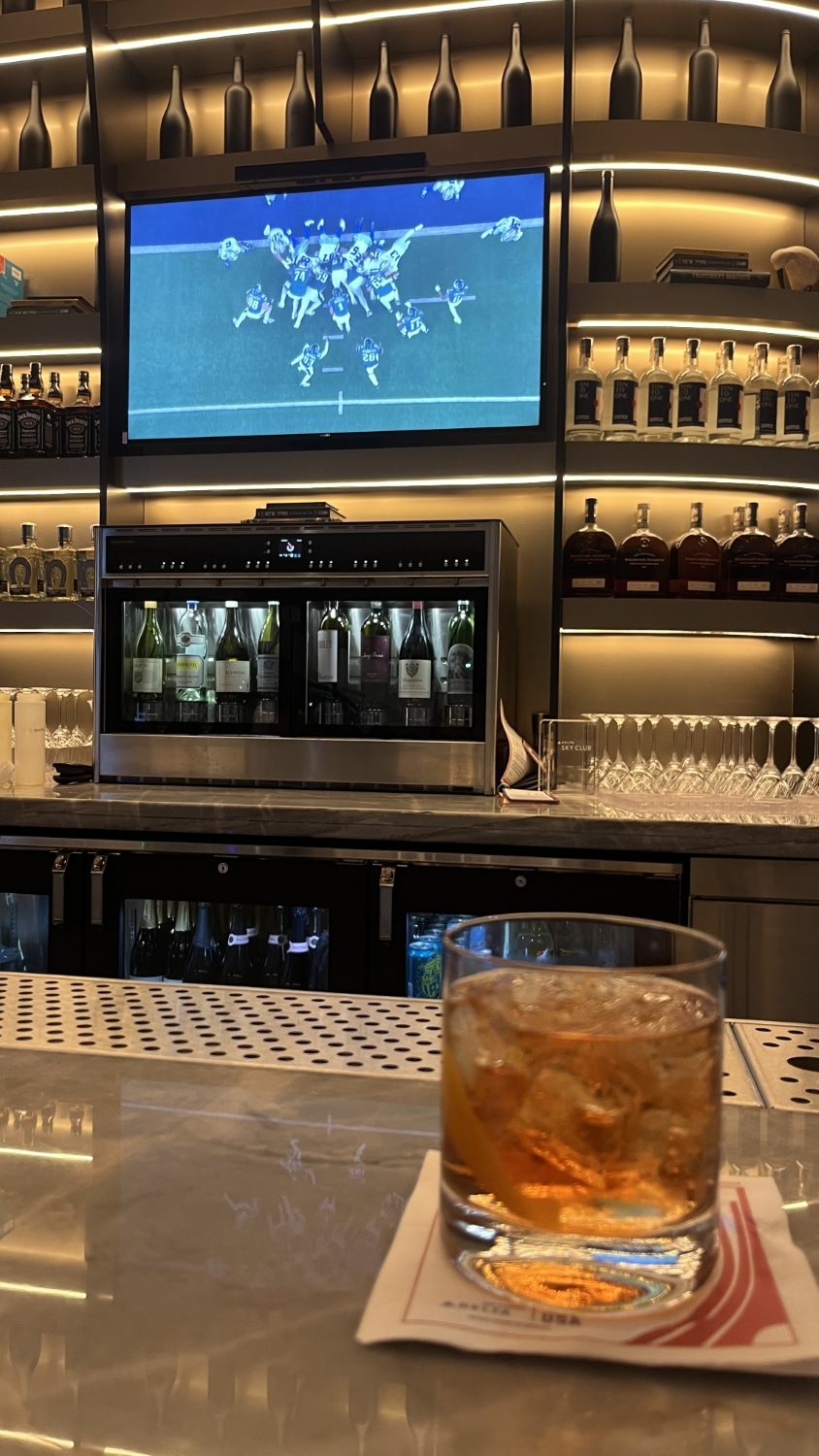 The Complete Guide to Delta Sky Clubs | Frugal Flyer